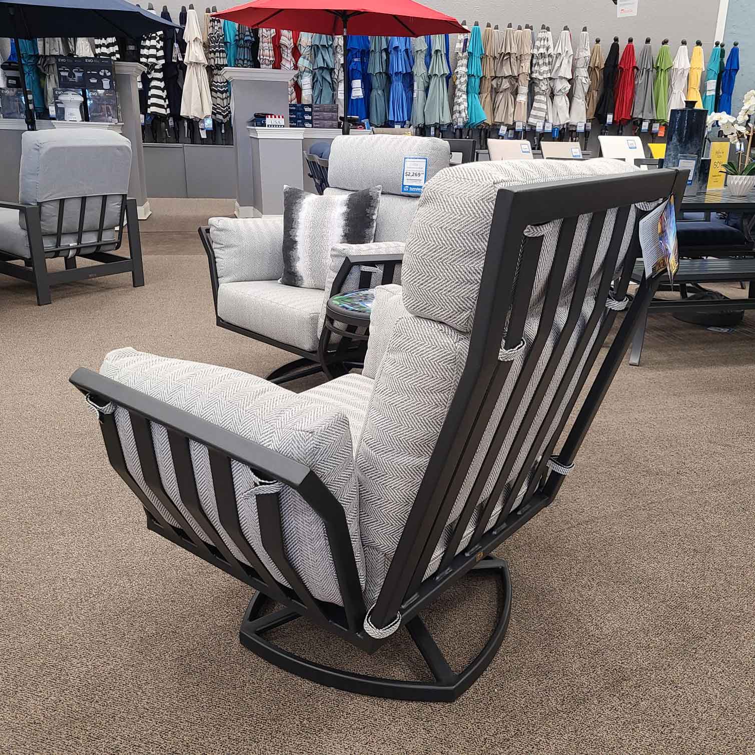 OW Lee Aris Max Swivel Rocker Lounge Chair Outdoor Furniture ...